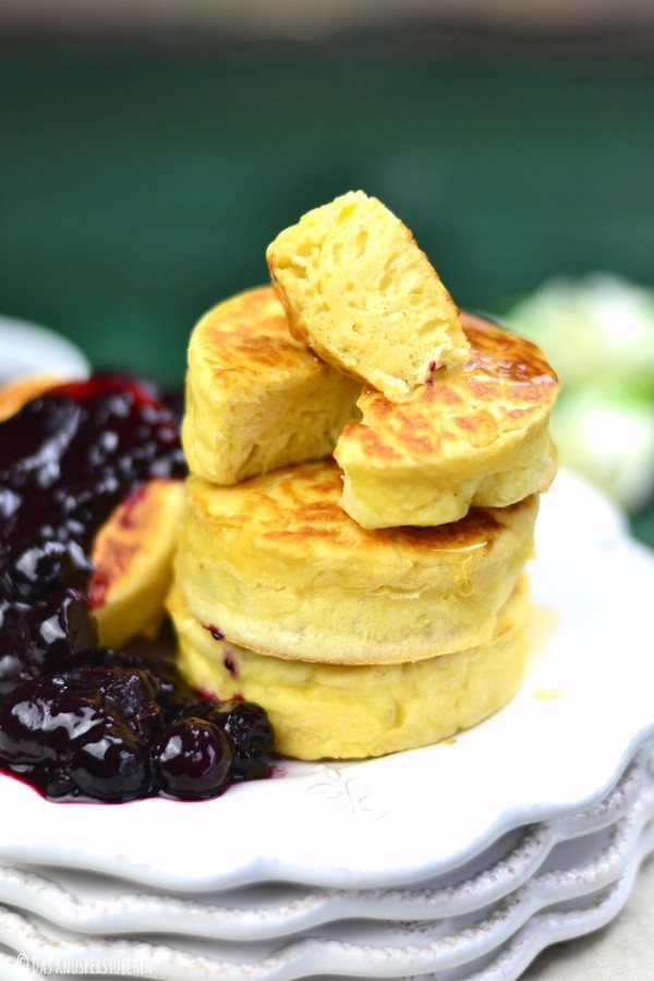 Welsh Crumpets, Pudding & Glamorgan Sausages