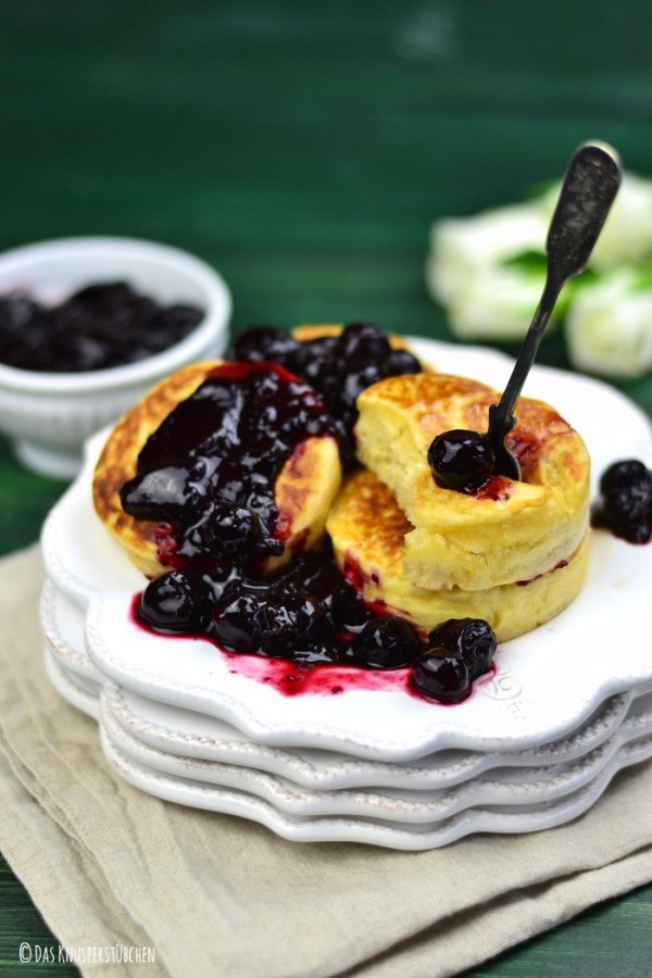 Welsh Crumpets, Pudding & Glamorgan Sausages