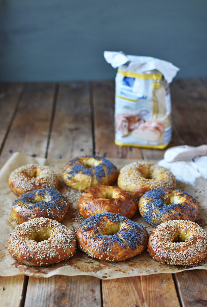 Carrot-Bagel und Frühlingsaufstriche: Bereit für den EDEKA Backzauber ...